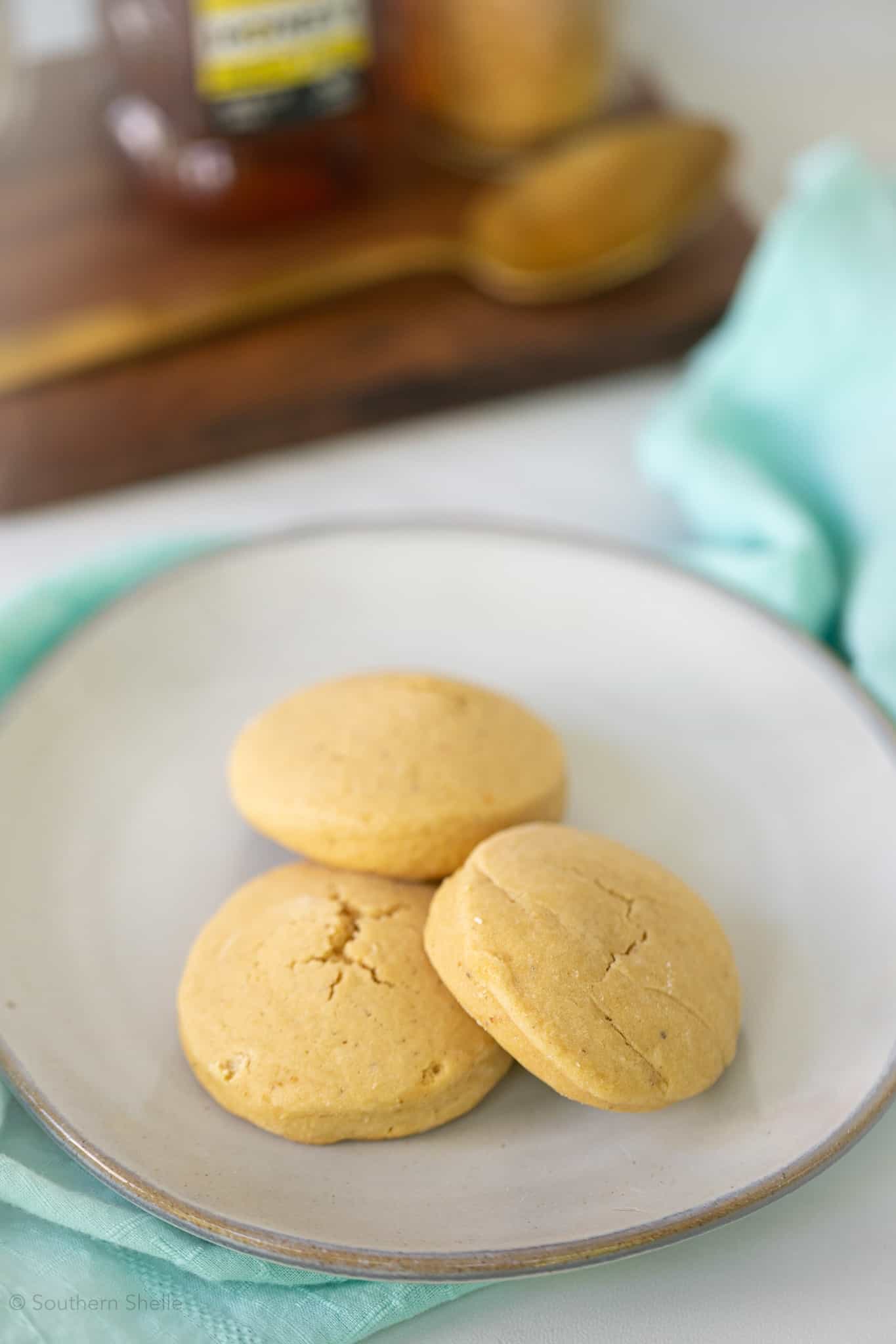 Southern Tea Cakes {Mini} Challenge • Southern Shelle
