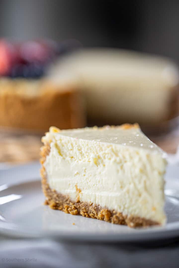 Vanilla Cheesecake • Southern Shelle